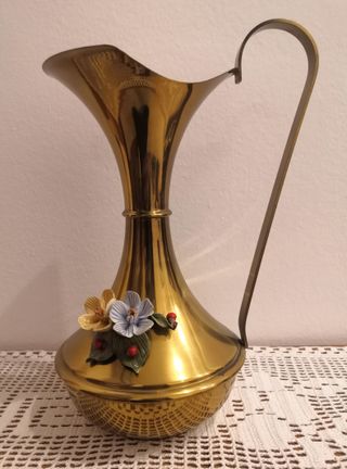 Brocca vintage decorativa in metallo (ottone?)