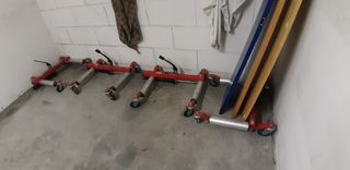 Carrelli movimentazione auto