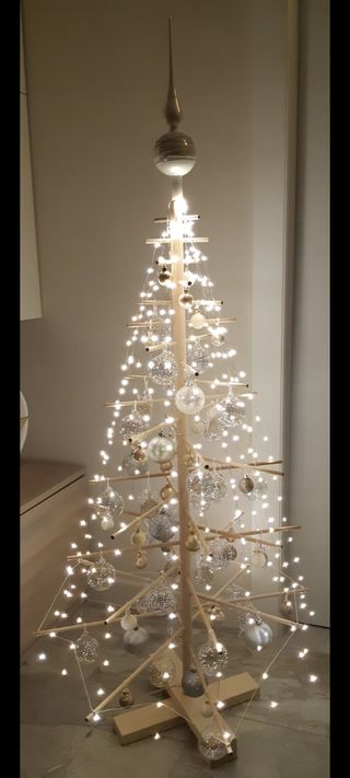 albero di natale in legno