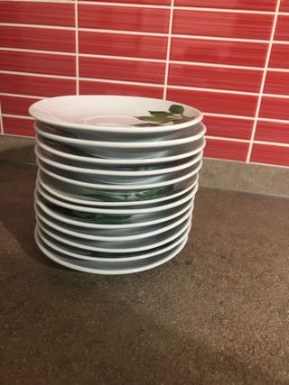 Set 12 piattini in ceramica