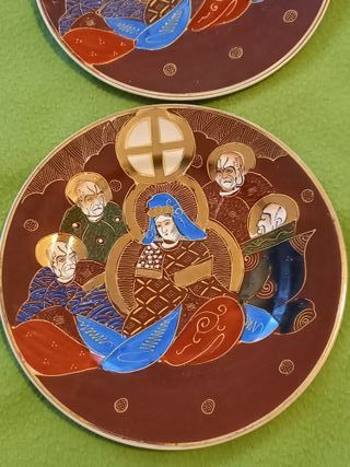 6 piattini decorati, diametro cm 18,5