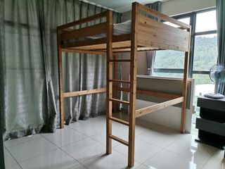 Letto a soppalco matrimoniale Ikea