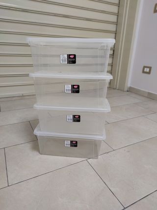 Set 4 contenitori plastica trasparente 