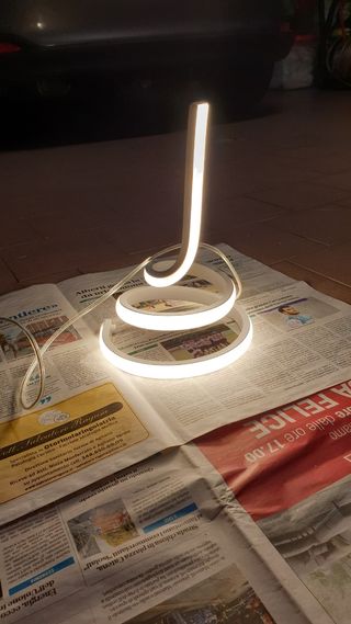 Lampada da tavolo a LED