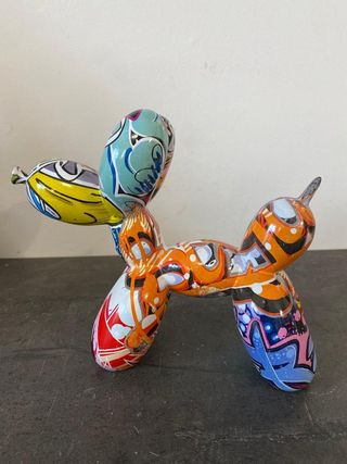 cagnolino in resina balloon dog Jeff koons 