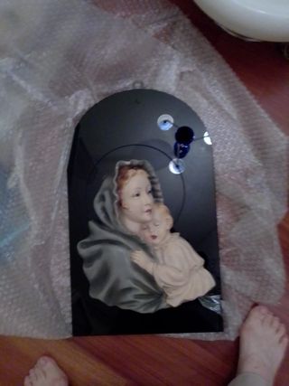 Madonna in gesso su vetro