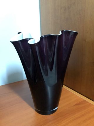 Vaso Onlylux  Wawe viola e bianco 