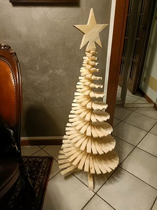 Albero di natale nuovo