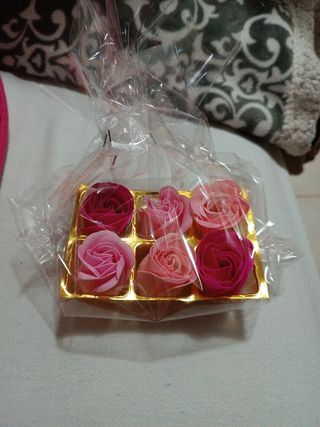 decorazione bagno ho casa.rose di sapone