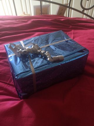 scatola sorpresa 🎁 con 20 decorazioni natalizie..