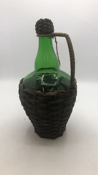 ANTQ3547 Bottiglia vintage in vimini