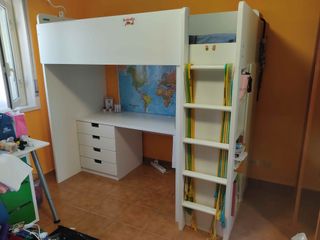 Letto con scrivania, cassettiera, armadio