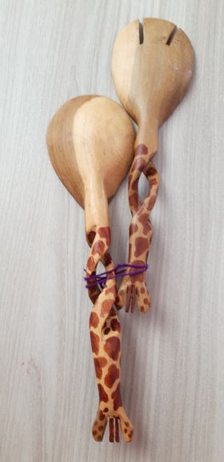 cucchiai mestoli di legno intagliato forma giraffa