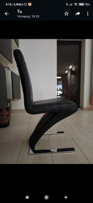 Sedie con struttura in acciaio 