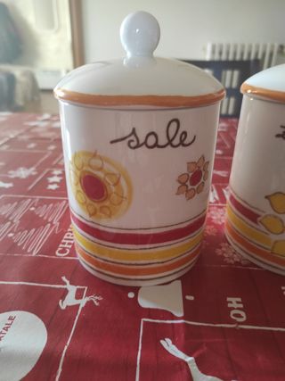 coppia barattoli Thun 