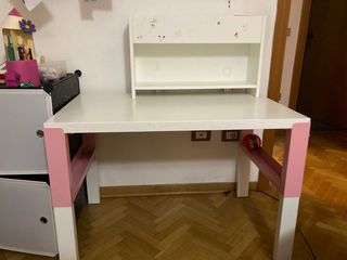 Scrivania cameretta bambini