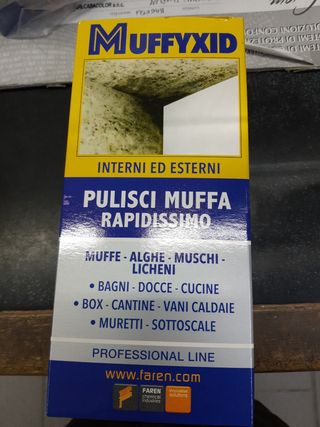 pulisci muffa spray