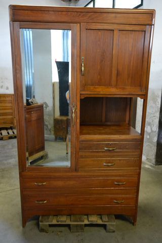 Armadio con specchiera