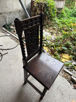 SEDIA IN LEGNO ANTICA