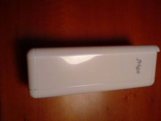 Bottle travel custody portable Joe Tirotto design