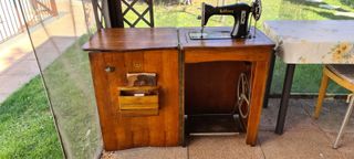 Macchina da Cucire Klobenz Vintage