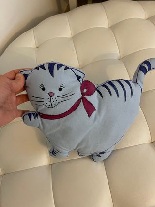 Cuscino dipinto a mano 