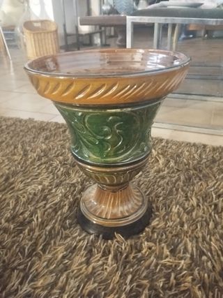 vaso  40 cm altezza, 31,5 diametro.