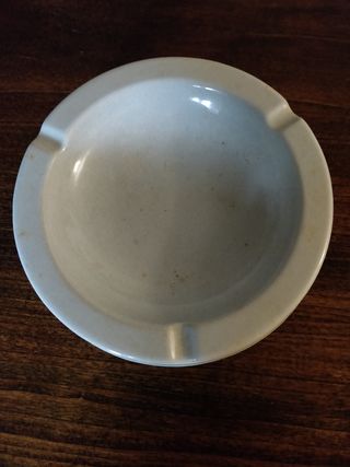 posacenere in porcellana 