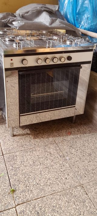 Piano cottura, gas e forno