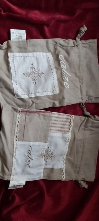 2 sacchetti per calze shabby chic