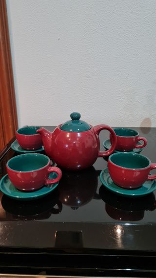 servizio tazze con teiera/ caffettiera 