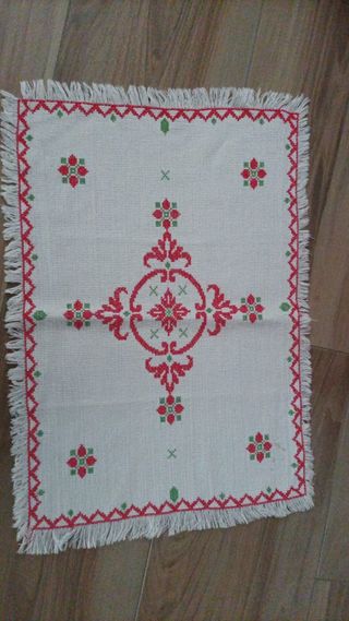 Centrino fatto a mano decorazioni natalizie 