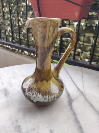 Vaso Ceramica Bertoncello Schiavon ?
Molto bello
A