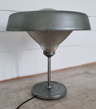 Lampada da tavolo Ro di Studio BBPR per Artemide