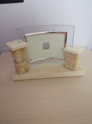 cornice in pietra leccese e vetro