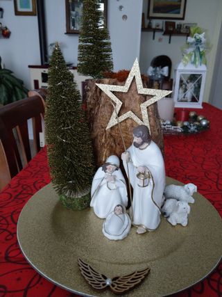 PRESEPE PIATTO TONDO DORATO 