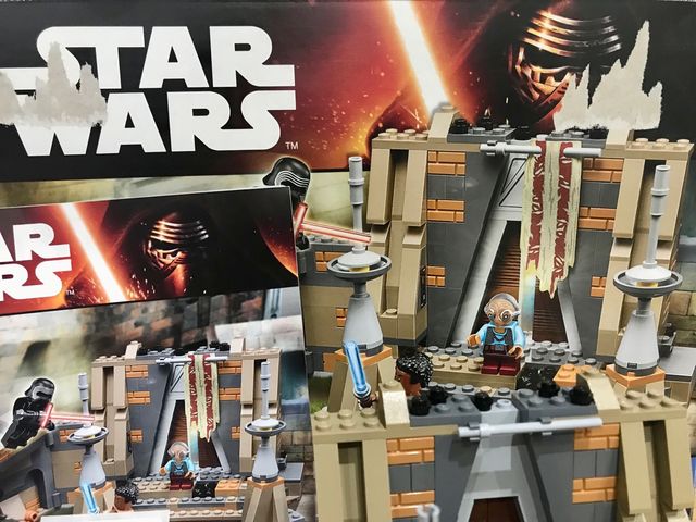 Lego Star Wars Batalla de Takodana Set 75139 de segunda mano por 45 EUR ...