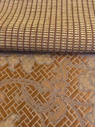 Scampoli tessuti superbi giallo oro