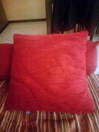 cuscino rosso 
