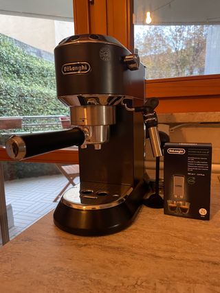 Coffee machine Delonghi