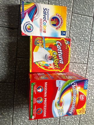 Fogli acchiappacolori nuovi varie marche