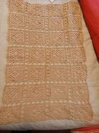 Centrotavola in cotone ecru cm 54x38