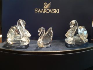 Swarovski set cigni