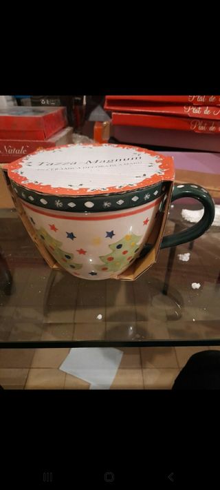 Tazza magnum Natalizia in ceramica decorata a mano