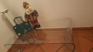 TAVOLINO DI CRISTALLO