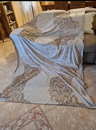 tende con stampa in velluto