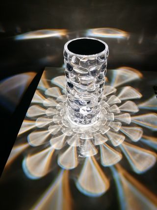 Lampada da tavolo touch,ricaricabile con presa usb