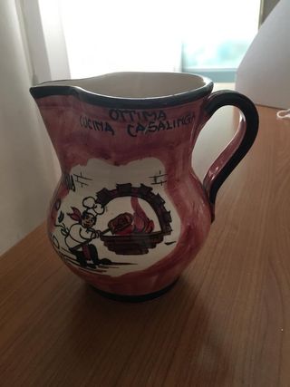 brocca in ceramica dipinta a mano 