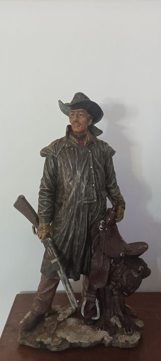 figura decorativa a forma di cowboy