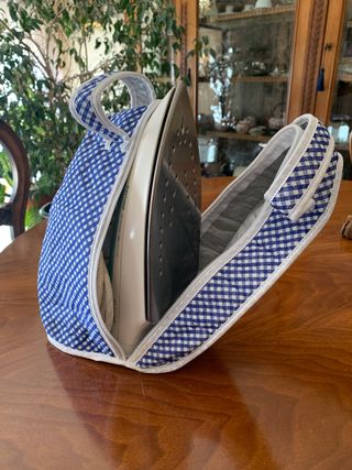 Custodia per ferro da stiro 